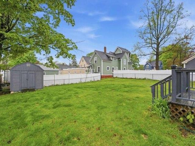 house with 3 bedroom, Concord NH ES105114672