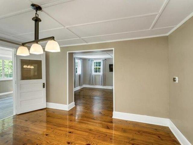 house with 3 bedroom, Concord NH ES105140787