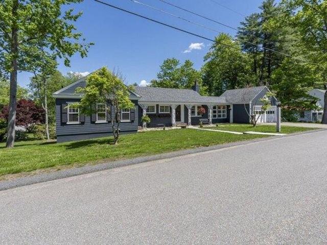 house with 3 bedroom, Concord NH ES103930847