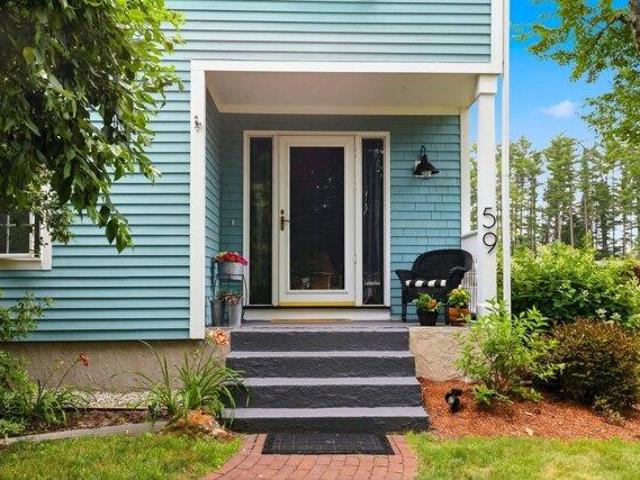 house with 3 bedroom, Concord NH ES103969245