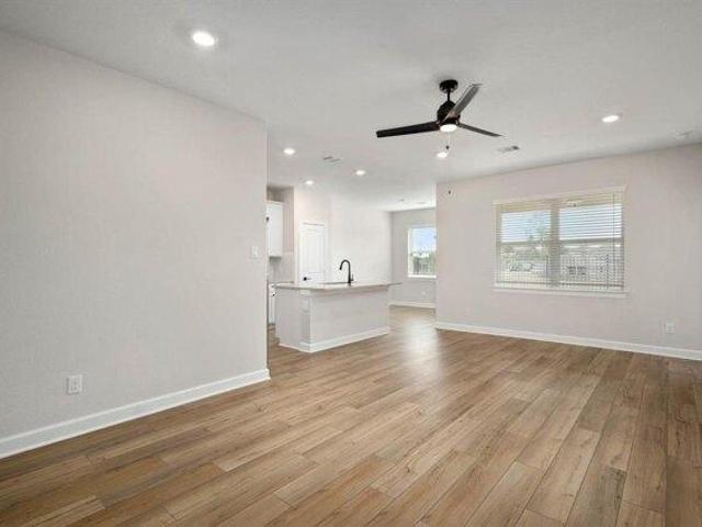 house with 3 bedroom, Conroe TX DS88247238