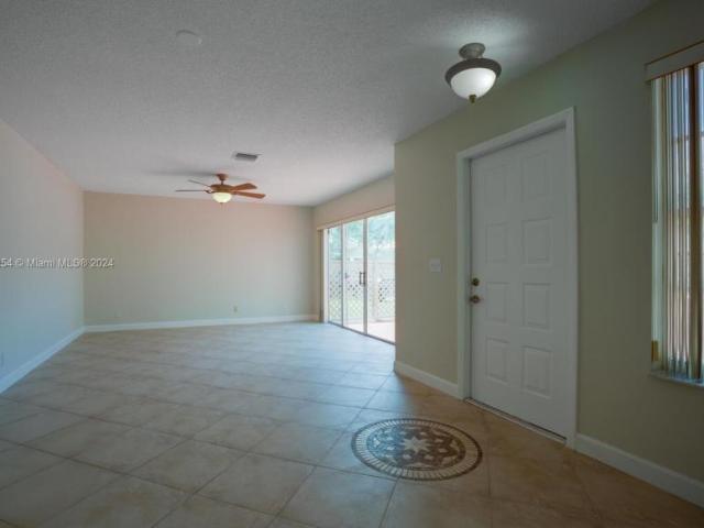 house with 3 bedroom, Cooper City FL FL DS102659947