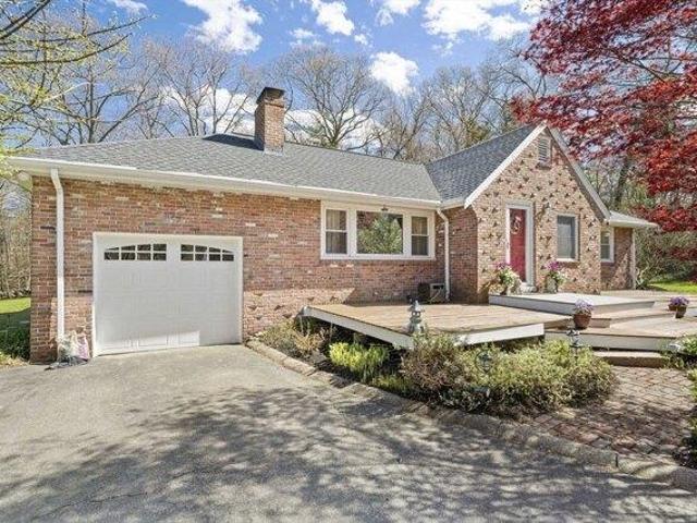 house with 3 bedroom, Cohasset MA DLS102372766