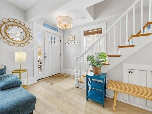 house with 3 bedroom, Cohasset MA DS102632245