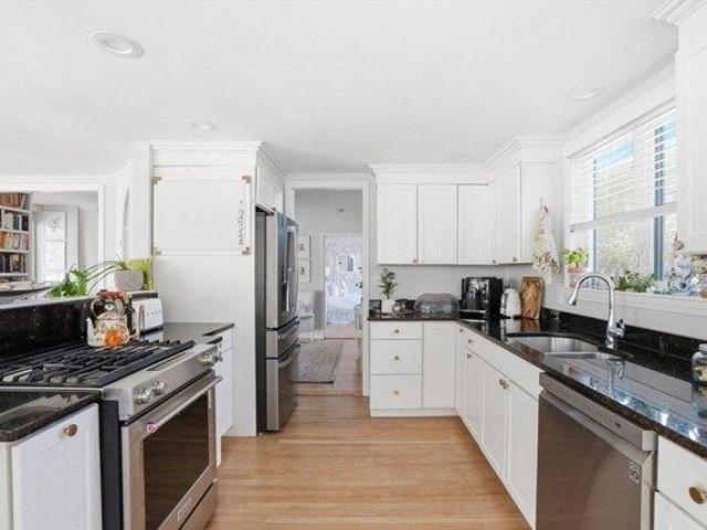 house with 3 bedroom, Cohasset MA DS104043723
