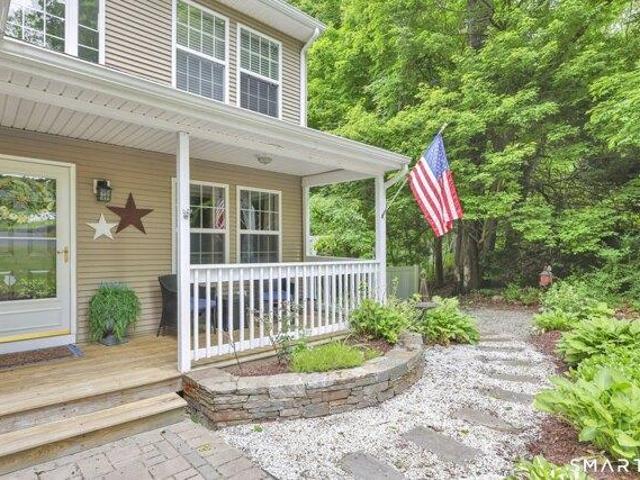 house with 3 bedroom, Columbia CT DLS103100114