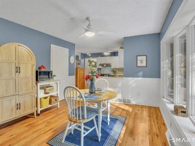 house with 3 bedroom, Columbia CT ES105207916