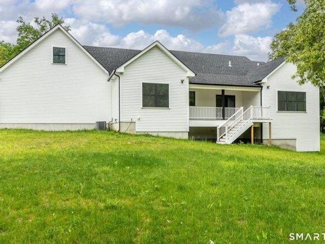 house with 3 bedroom, Colchester CT DS104374961