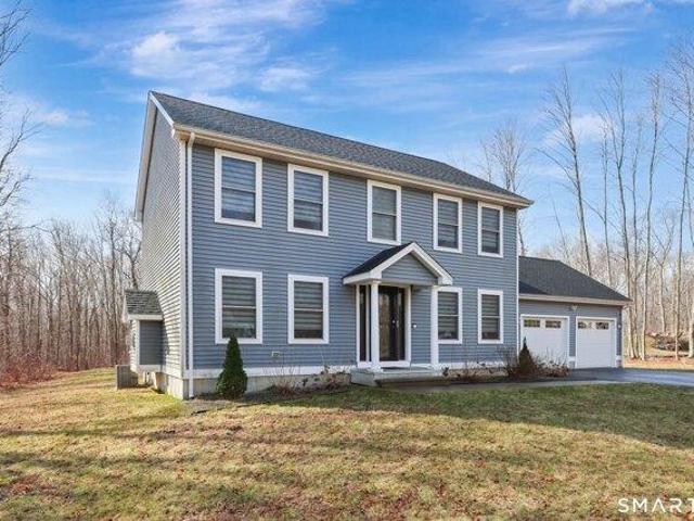house with 3 bedroom, Colchester CT DS102216671