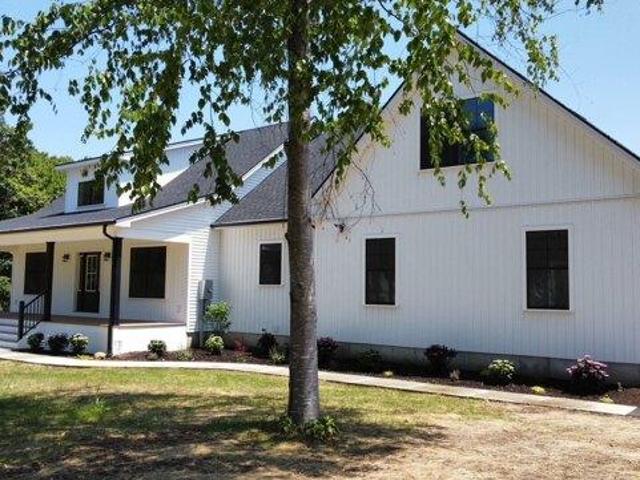 house with 3 bedroom, Colchester CT DS102218361