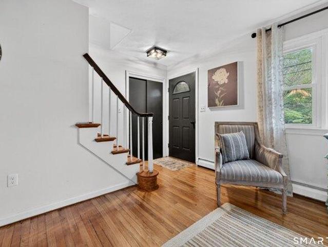 house with 3 bedroom, Colchester CT DS103073010