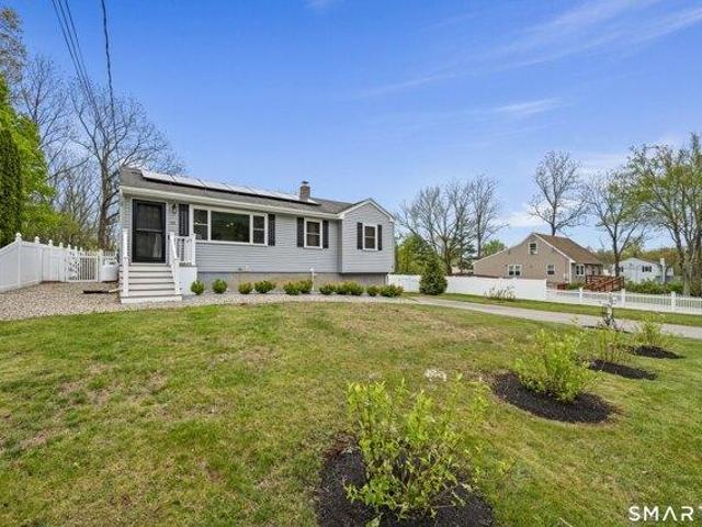 house with 3 bedroom, Colchester CT DS103665082