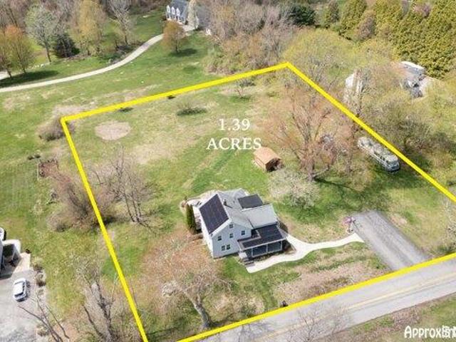 house with 3 bedroom, Colchester CT ES103499156