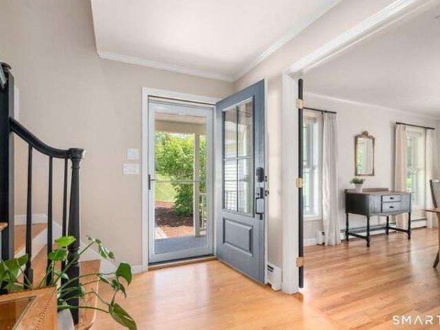 house with 3 bedroom, Colchester CT ES103663982