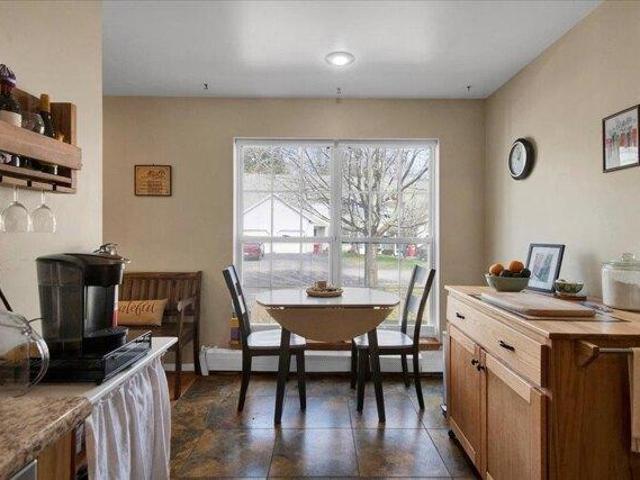 house with 3 bedroom, Colchester VT DLS102595696