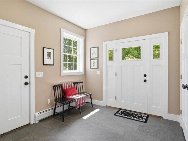 house with 3 bedroom, Colchester VT DLS103127355