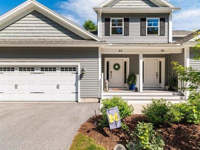 house with 3 bedroom, Colchester VT DS104114542