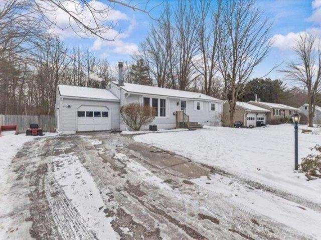 house with 3 bedroom, Colchester VT DS102592436