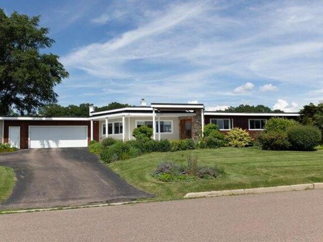 house with 3 bedroom, Colchester VT DS103931793