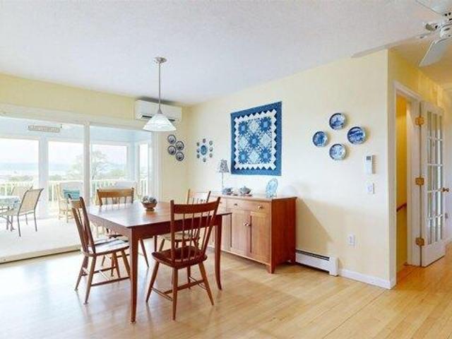 house with 3 bedroom, Colchester VT ES104149012