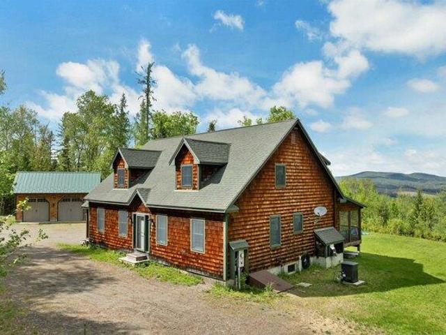 house with 3 bedroom, Colebrook NH DS103018181