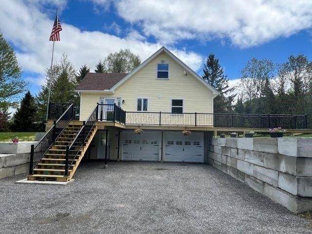 house with 3 bedroom, Colebrook NH DS103223512