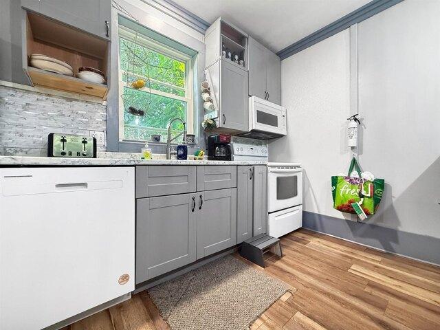 house with 3 bedroom, Colebrook NH DS104263894