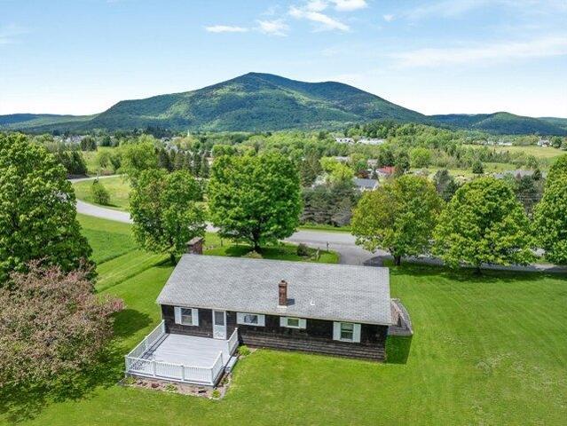 house with 3 bedroom, Colebrook NH ES105126468