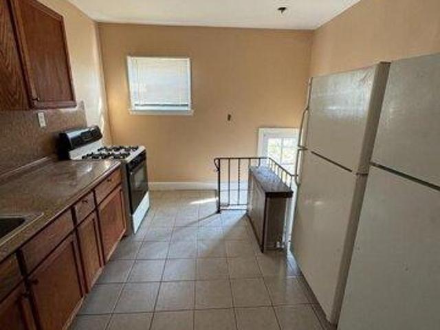 house with 3 bedroom, Collingswood NJ DS101658445