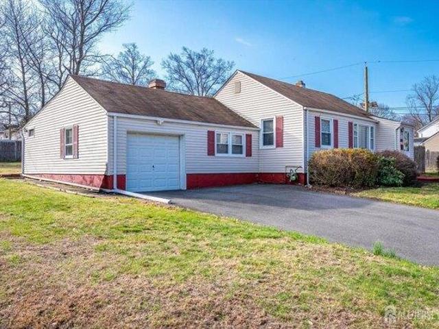 house with 3 bedroom, Colonia NJ DLS101629644
