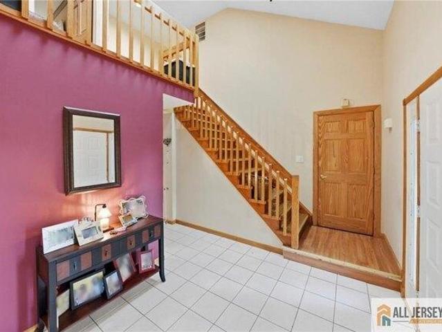 house with 3 bedroom, Colonia NJ DS102476647