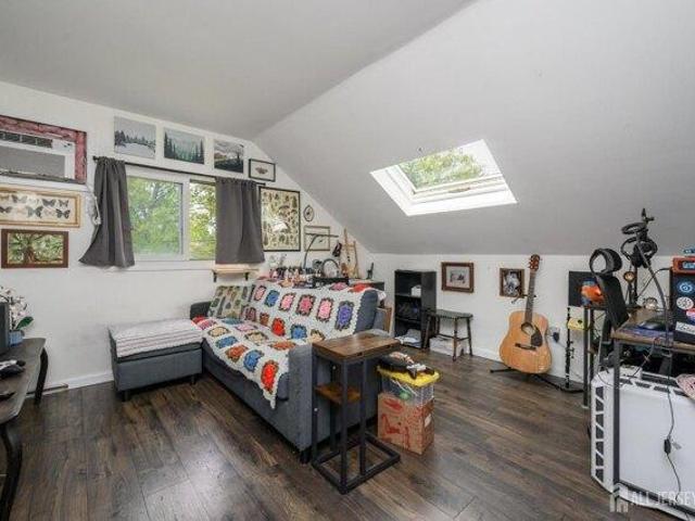 house with 3 bedroom, Colonia NJ DS102801649