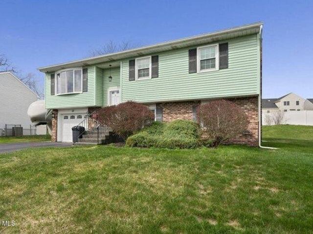 house with 3 bedroom, Colonie NY ES103621065