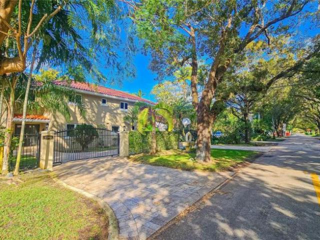 house with 3 bedroom, Coral Gables FL FL DS102519114