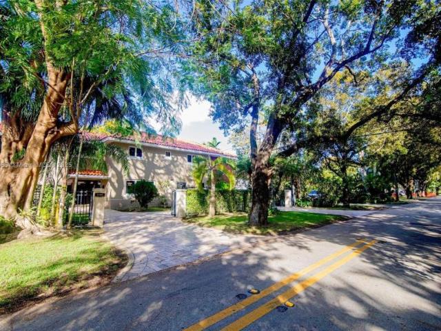 house with 3 bedroom, Coral Gables Fl FL DS102520034