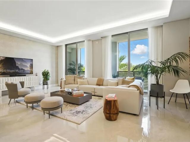 house with 3 bedroom, Coral Gables FL FL ES102795086