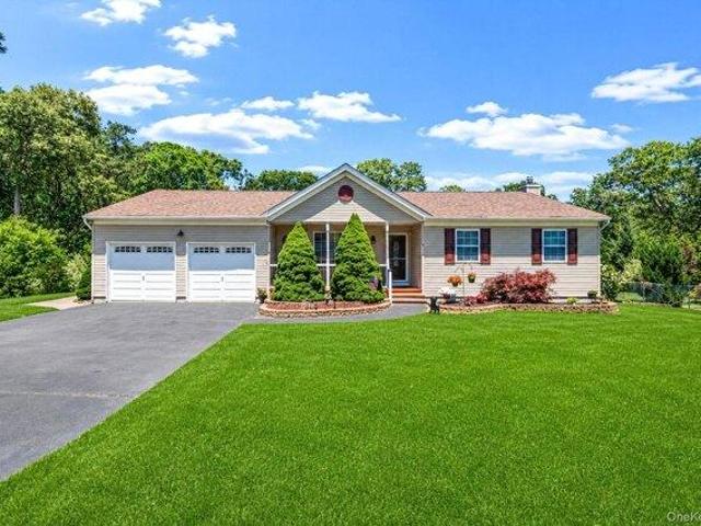 house with 3 bedroom, Coram NY DS103625757
