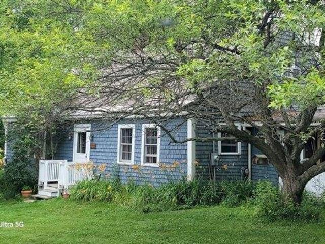house with 3 bedroom, Cornville ME DS102158078