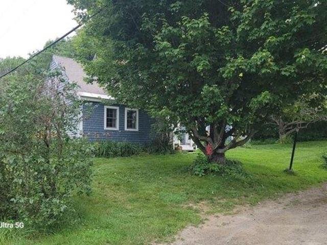 house with 3 bedroom, Cornville ME ES103966796