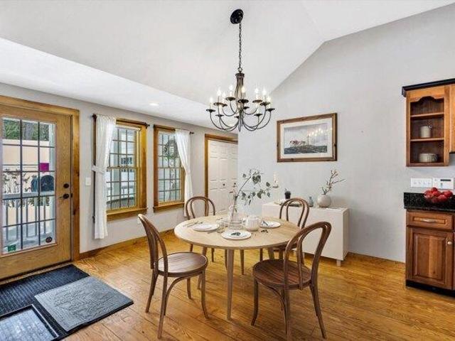 house with 3 bedroom, Cotuit MA DLS102586467