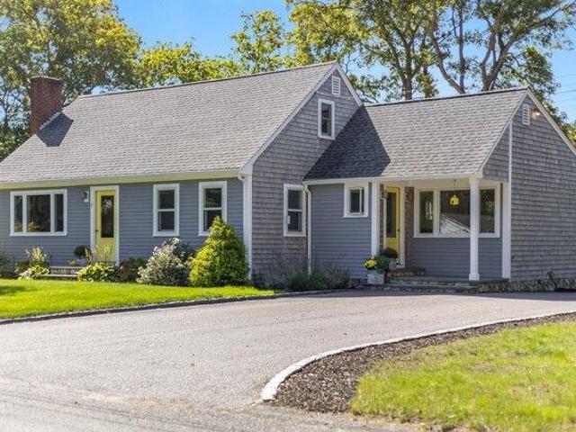 house with 3 bedroom, Cotuit MA DS101707605