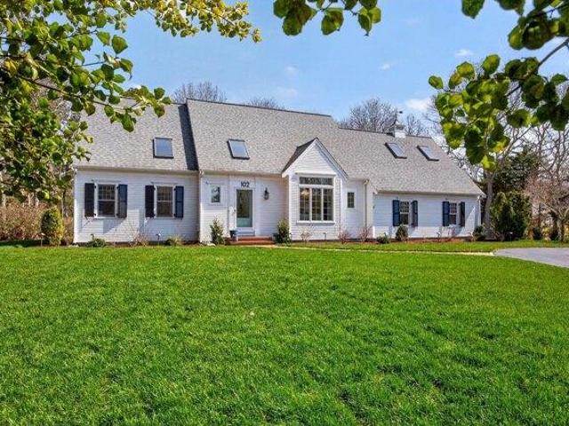 house with 3 bedroom, Cotuit MA DS102156020