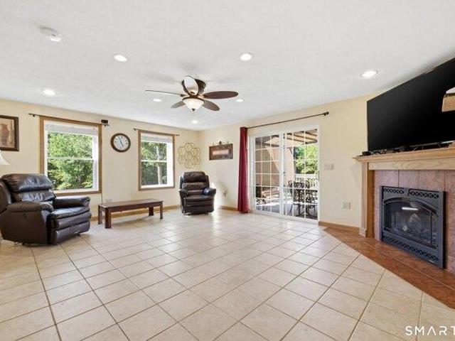 house with 3 bedroom, Coventry CT ES103929046