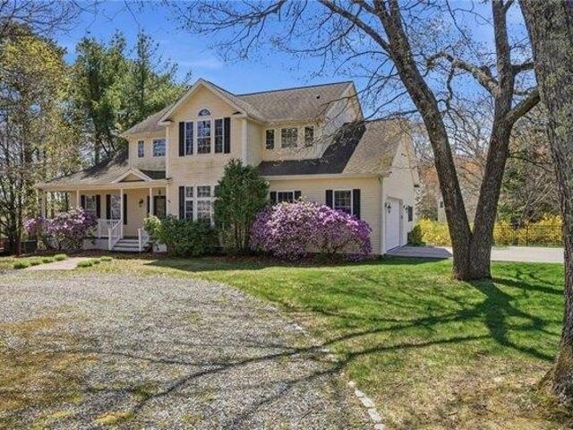 house with 3 bedroom, Coventry RI DLS102346660