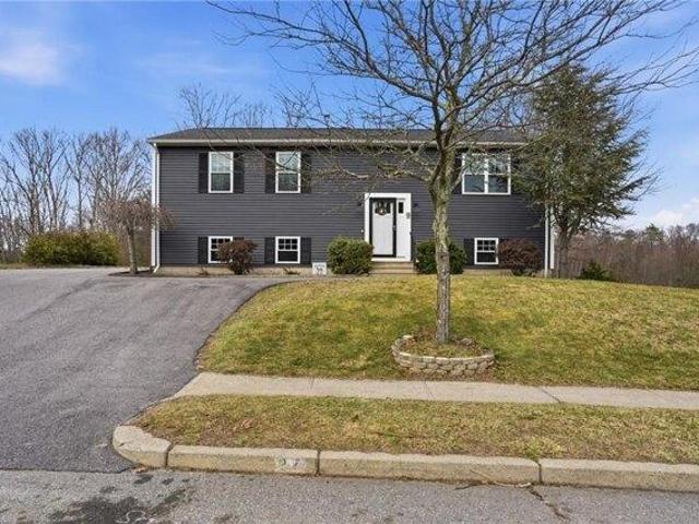 house with 3 bedroom, Coventry RI DS101998329