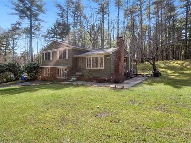 house with 3 bedroom, Coventry RI DS102025686