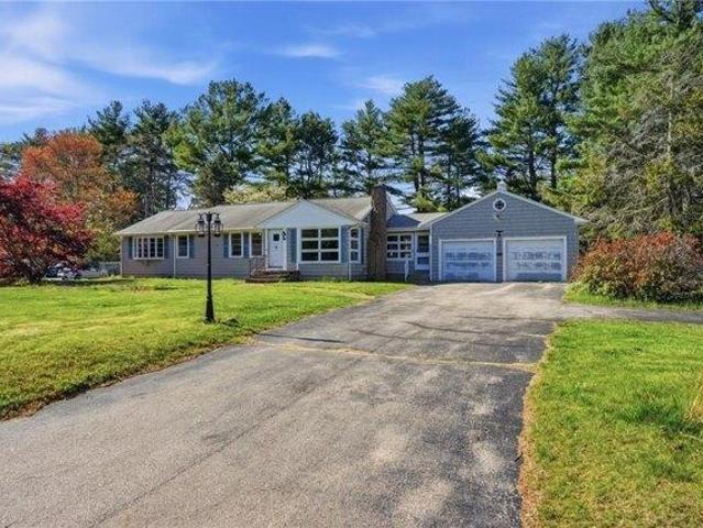 house with 3 bedroom, Coventry RI DS102531712