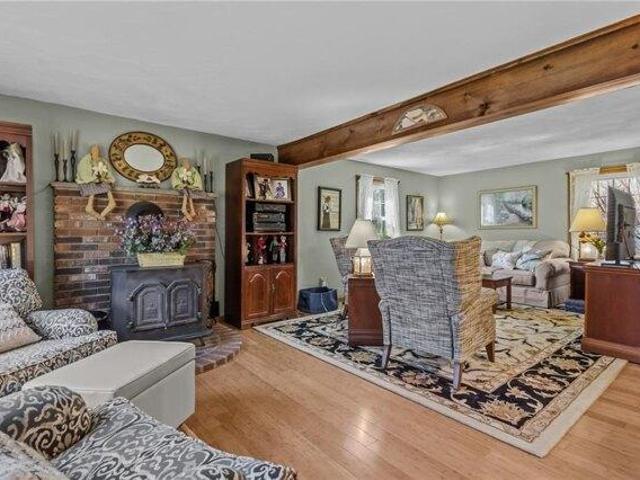 house with 3 bedroom, Coventry RI DS103250610