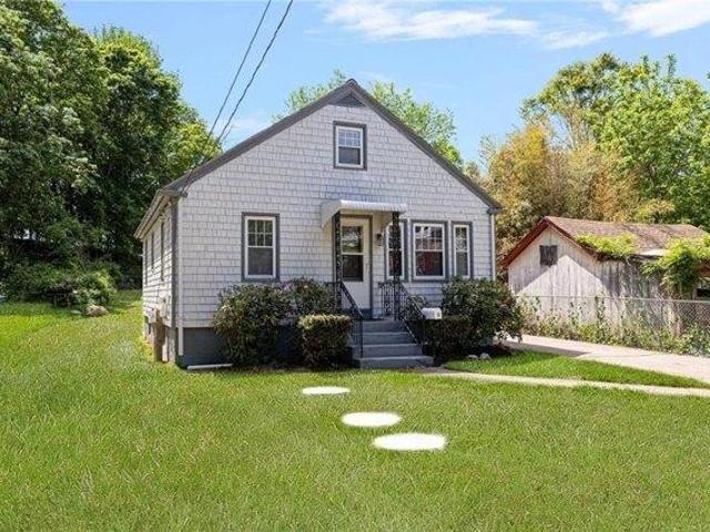 house with 3 bedroom, Coventry RI DS103431411