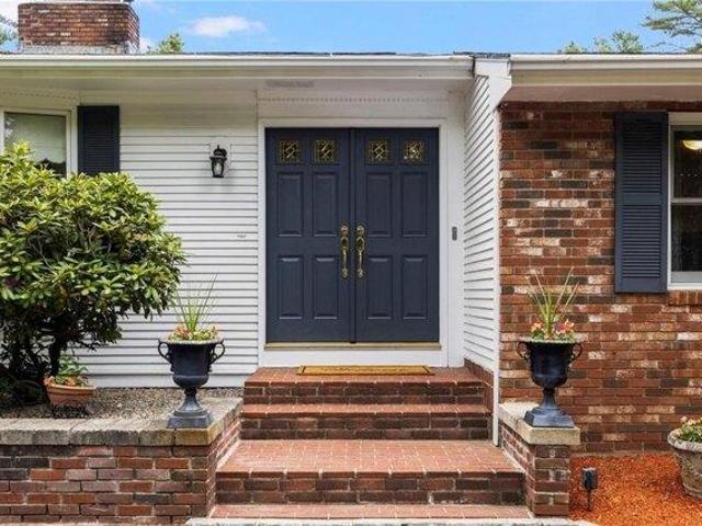 house with 3 bedroom, Coventry RI DS103432977